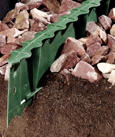 True Value Master Mark Plastics 4ft Green Flexible Landscape Edging ...
